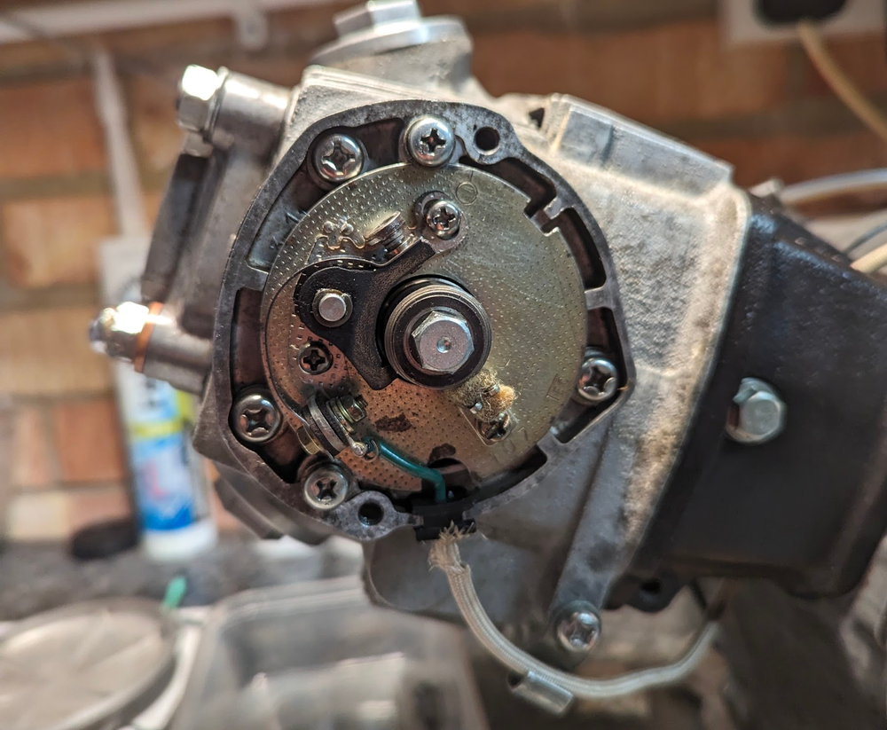 Honda C90 - ignition system and ignition timing