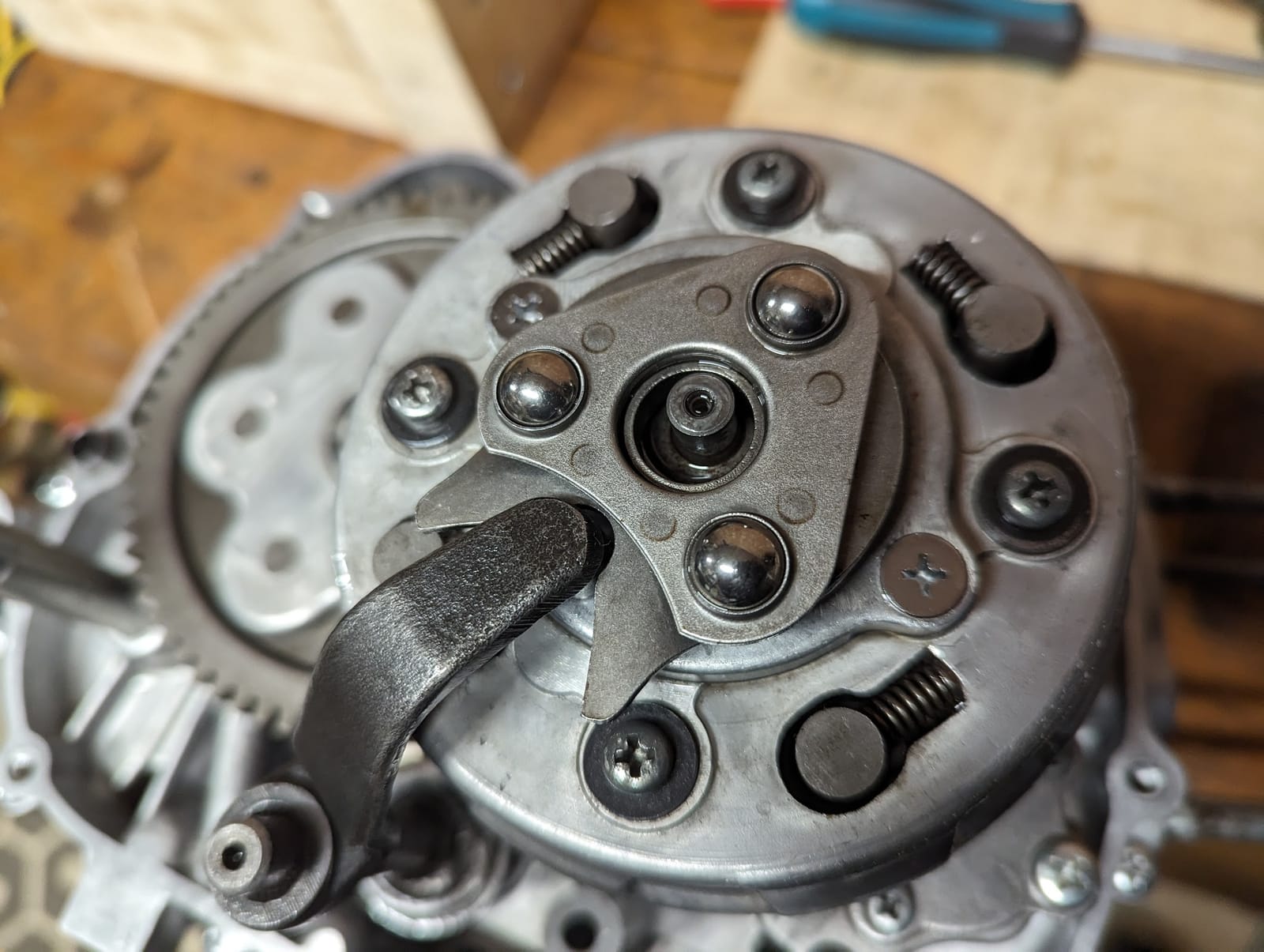 Honda C90 - putting it back together