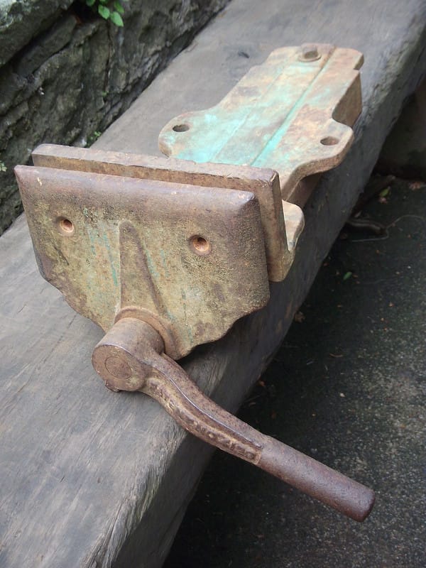 the Record 52 ½ vice